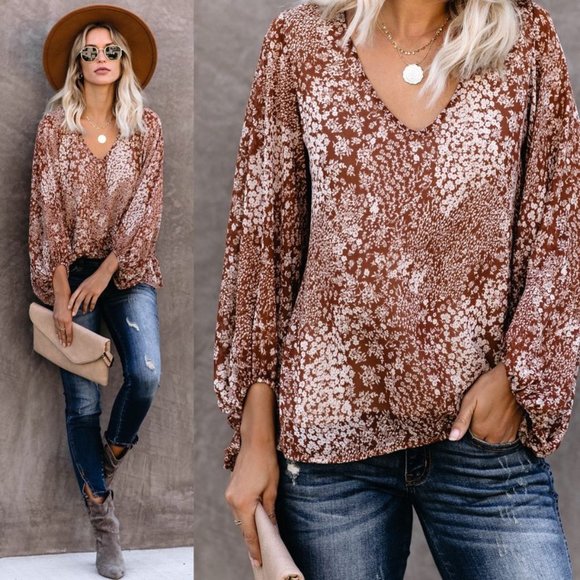 Vici | Tops | Vici Collection Polite Floral Balloon Sleeve Blouse ...